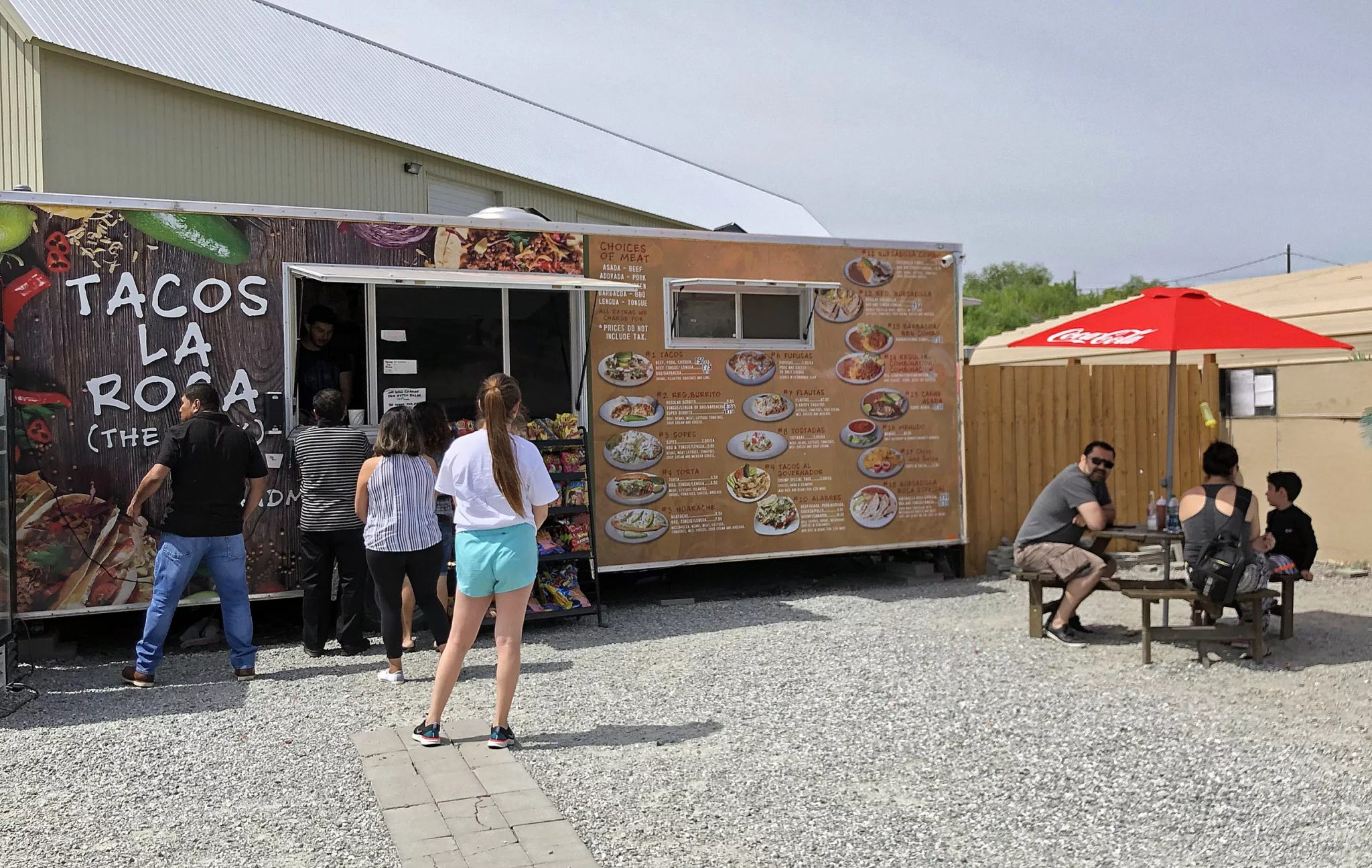 Savor the Flavor: Must-Try Restaurants in the Lake Chelan, WA Area - Daicy Leyva